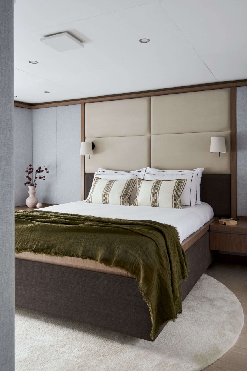 M/Y INFINITY NINE Yacht for Charter | Enquire with YACHTZOO