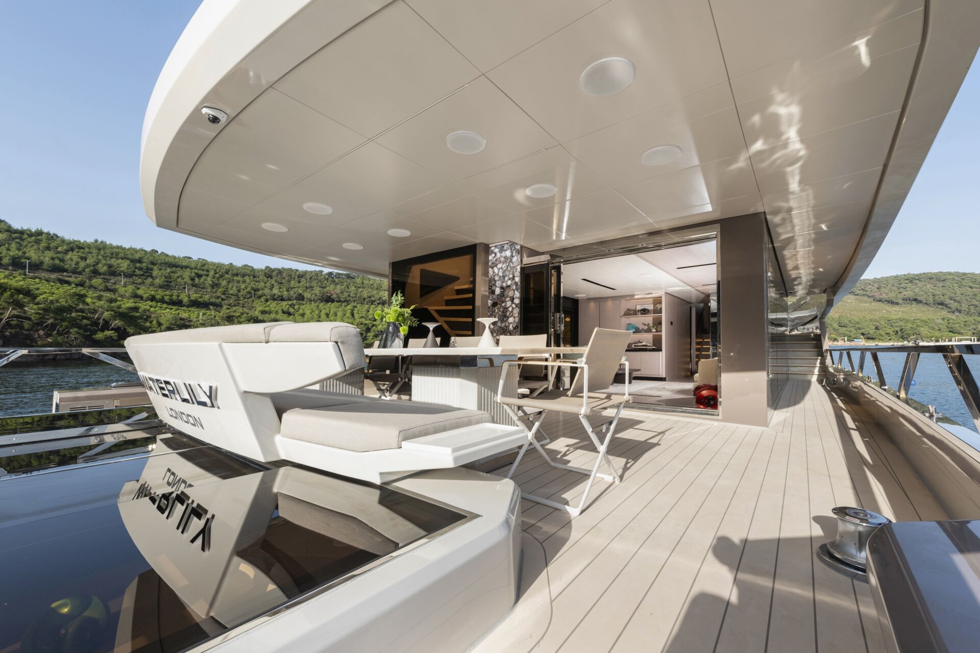 WATERLILY: The 92DS by Mazu Yachts Shines as Finalist in Two Prestigious Categories | YACHTZOO