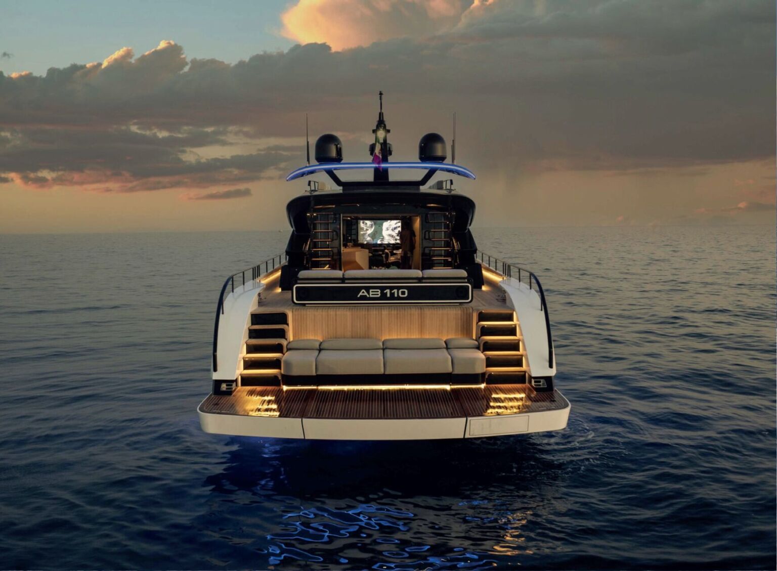 Yacht Construction | Build A Yacht | YACHTZOO